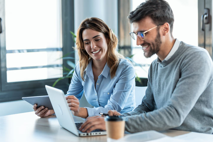 Salary Guide 2026: The 6 Best Hiring Strategies for Employers This Year